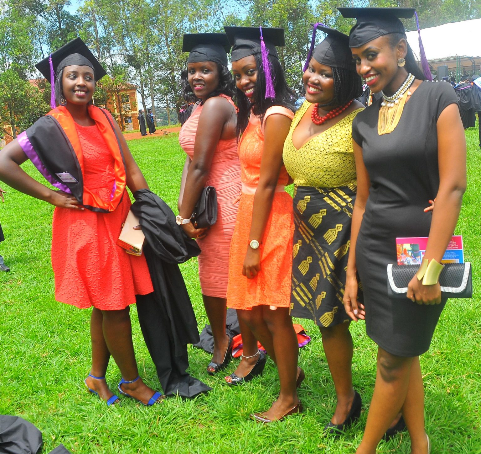 Short Or Long Graduation Dress? - Campus Bee