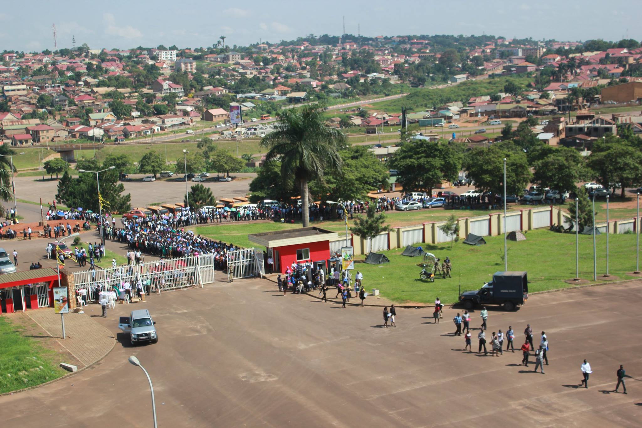 [Photos] Thousands of graduates throng Namboole for Job opportunities ...