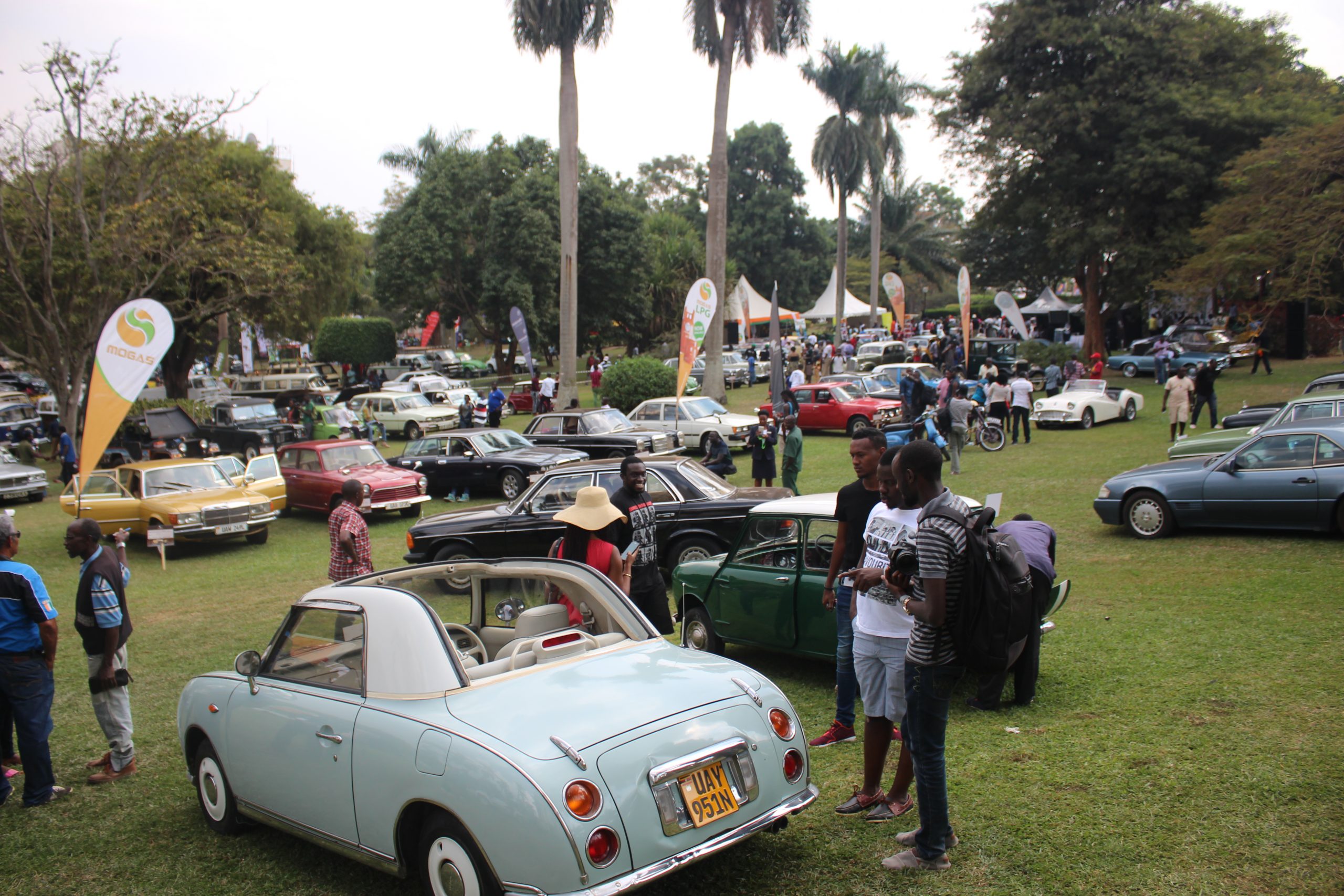 Photos: Vintage Car show brings back classics to life - Campus Bee