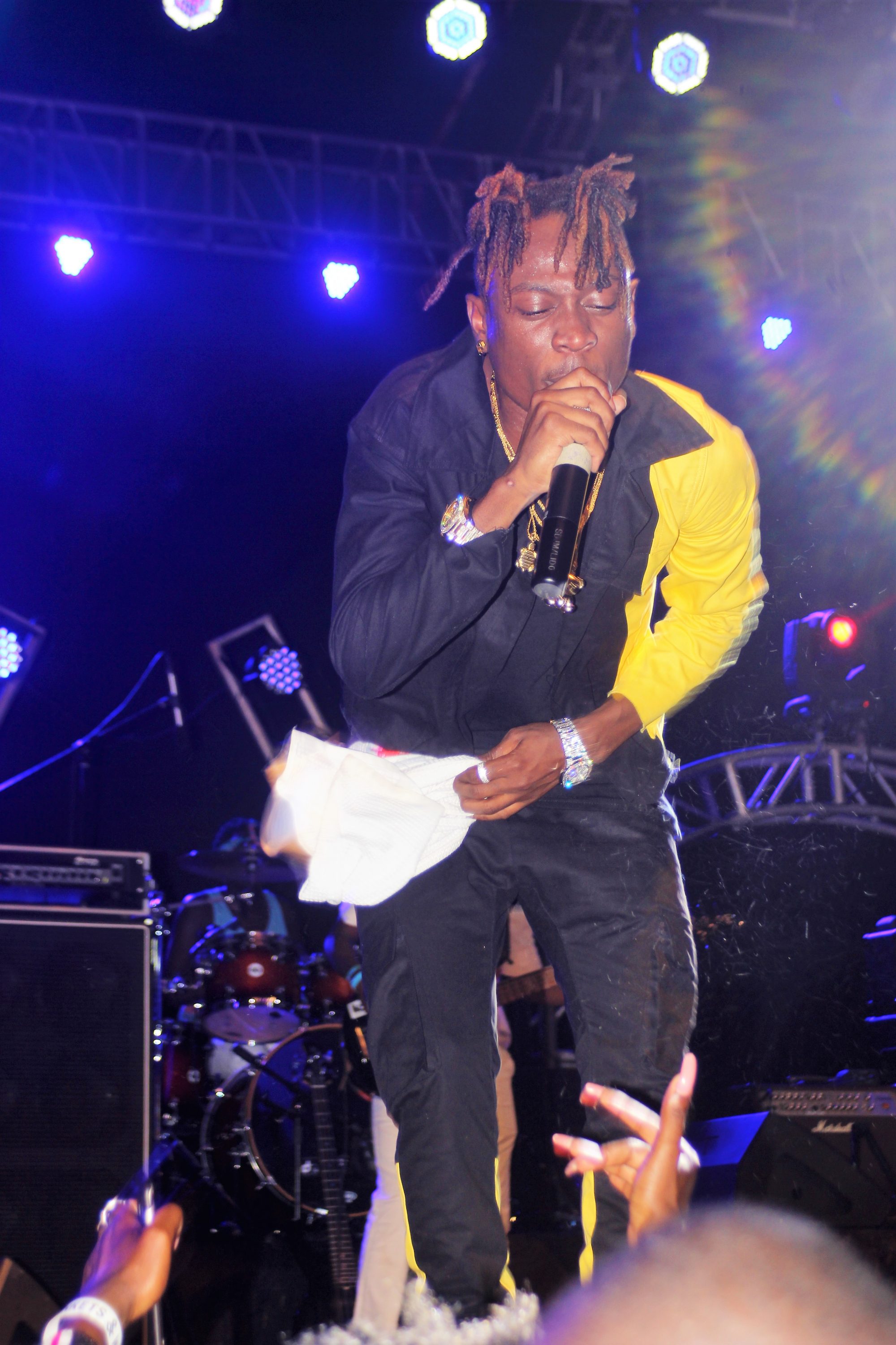 Fik Fameica, SA’s Heavy K thrill at Blankets and Wine - Campus Bee