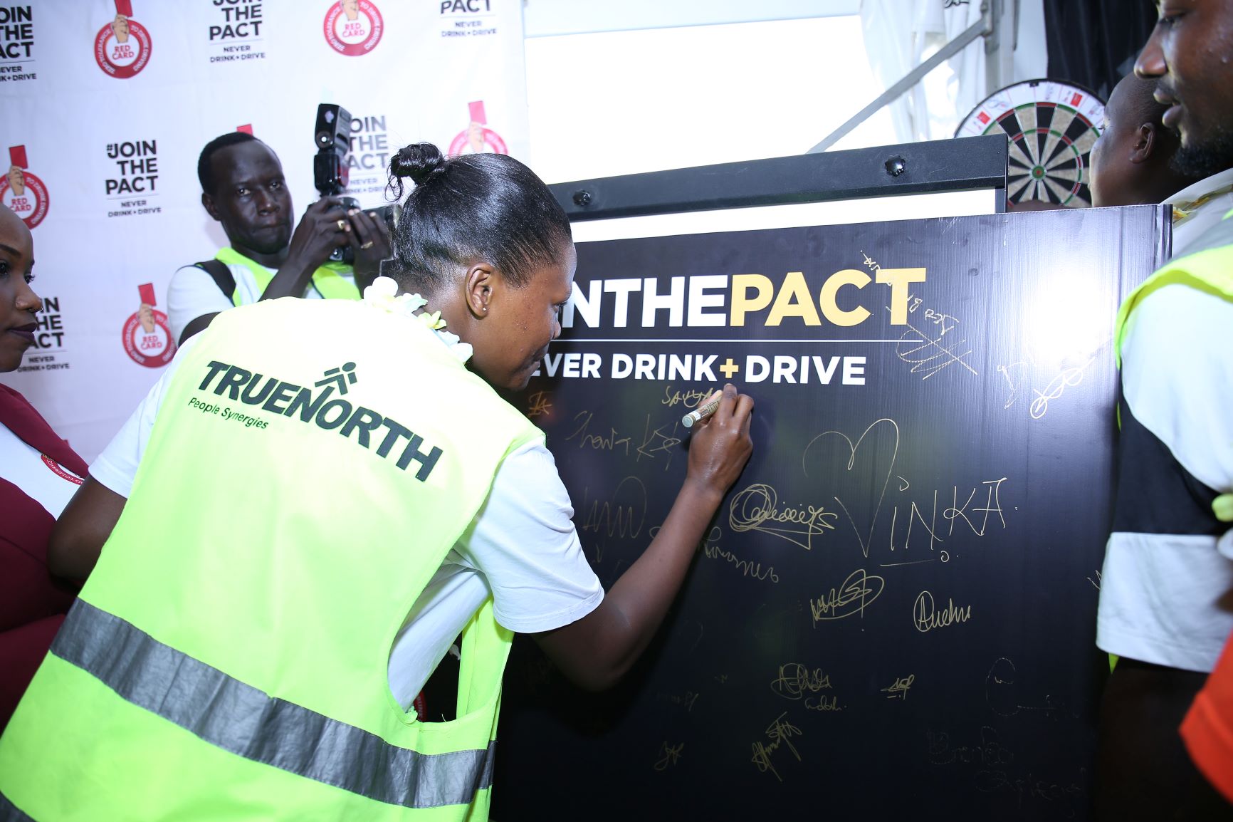 Bennie Gunter, Fefe Busi thrill revelers at UBL beginning of year party ...