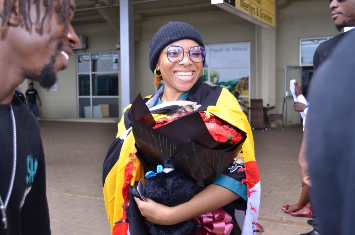 Nigerian Star FAVE Arrives in Uganda for the Smirnoff Sponsored Shonale ...