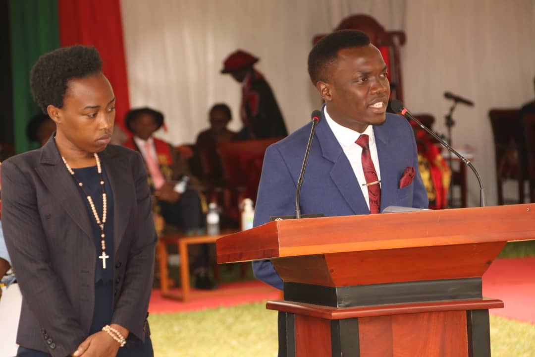 Makerere Guild President Awards Outstanding Predecessors - Campus Bee