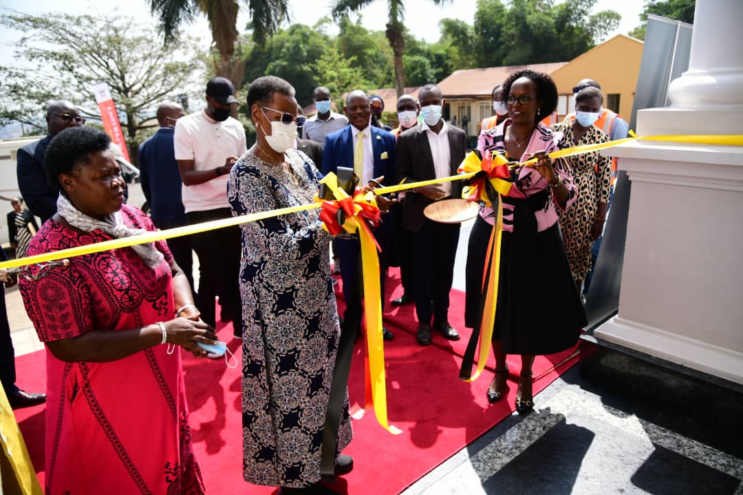 Makerere Varsity: Janet Museveni Commissions School of Law Building ...